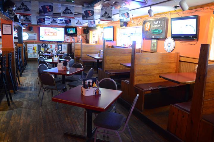 Pia's Sports Bar & Grill - Champaign, IL